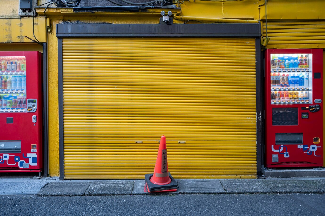 Everything You Need to Know About Electric Roller Shutters – Shop ...